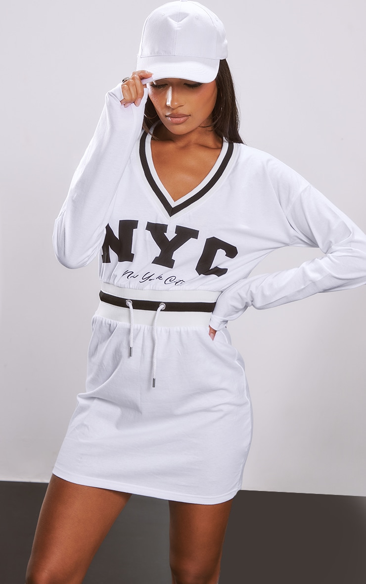 Shift Dresses | Loose Fitting Dresses | PrettyLittleThing