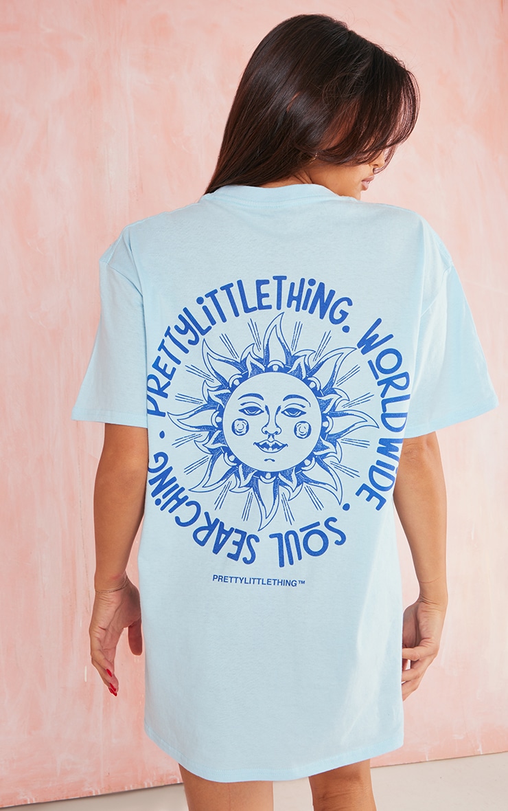 Plt Baby Blue Soul Searching Print T Shirt | PrettyLittleThing
