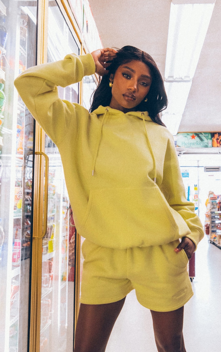 Lemon Slogan Sweat Shorts | Us Enabled | PrettyLittleThing AUS