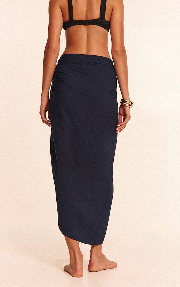 Navy Floaty Woven Rectangle Sarong | Swimwear | PrettyLittleThing USA