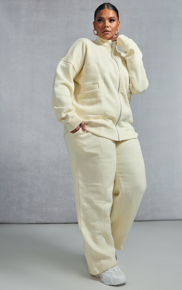 Plus Cream Seam Detail Straight Leg Sweatpant | PrettyLittleThing USA