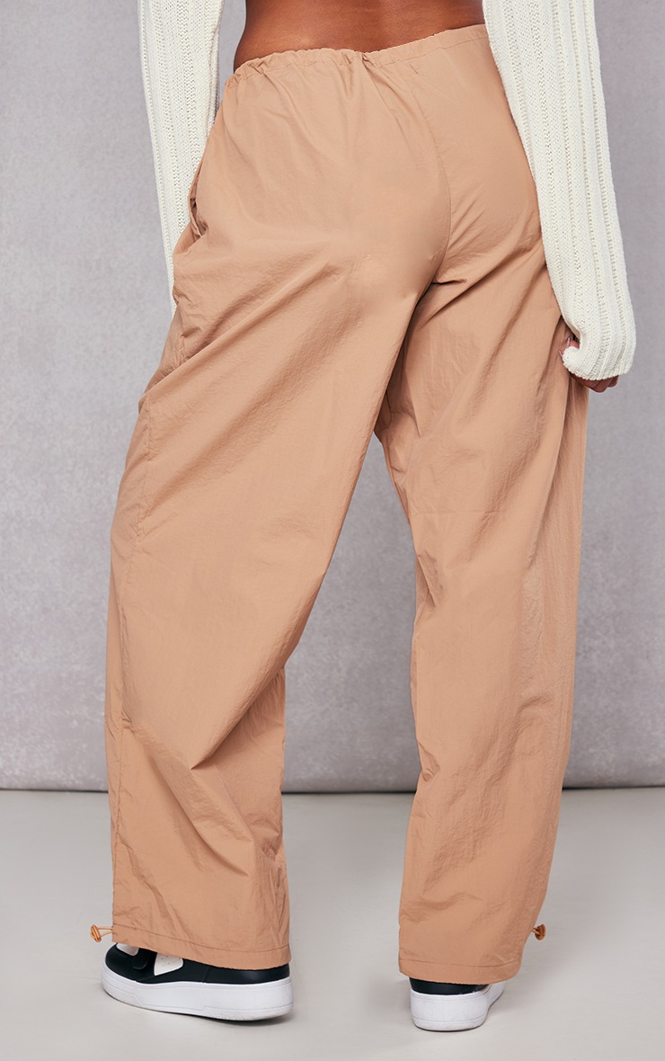 Mocha Lightweight Parachute Toggle Cargo'S | PrettyLittleThing