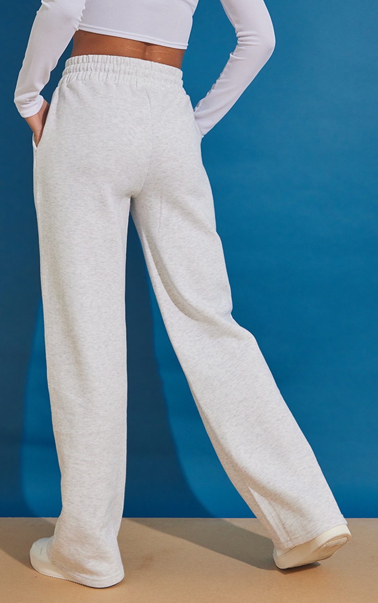 Grey Oversized Drawstring Wide Leg Jogger | PrettyLittleThing