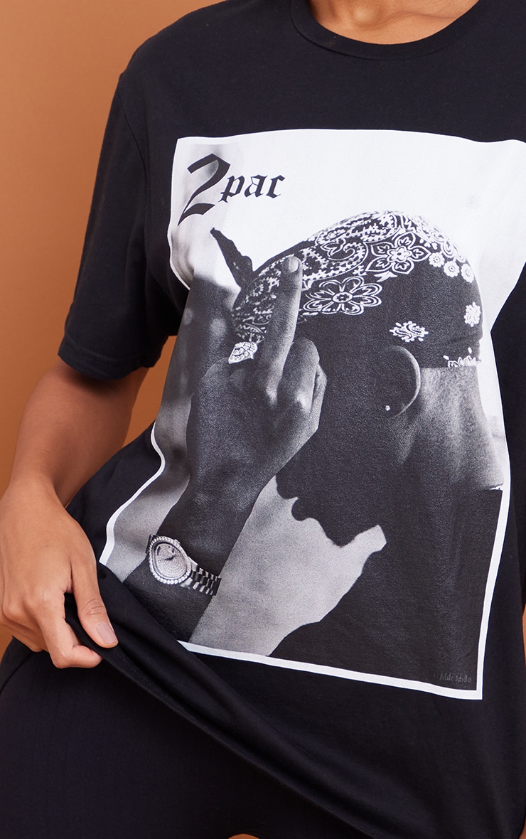 Black Tupac Black And White Photographic T Shirt | PrettyLittleThing