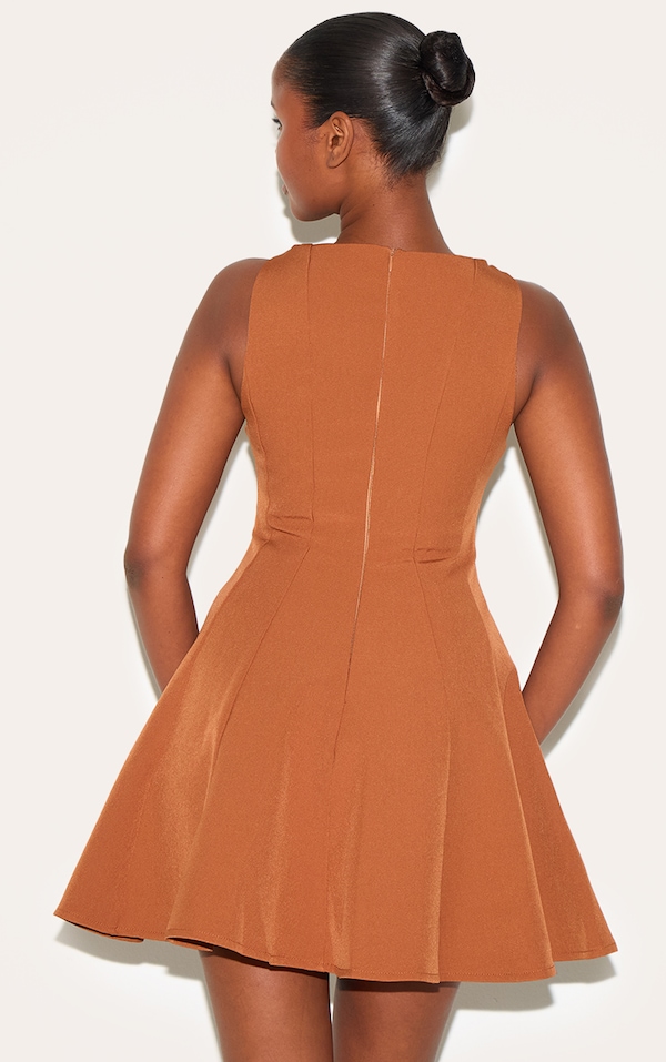 Chestnut Woven Pleated Shift Dress | Dresses | PrettyLittleThing USA