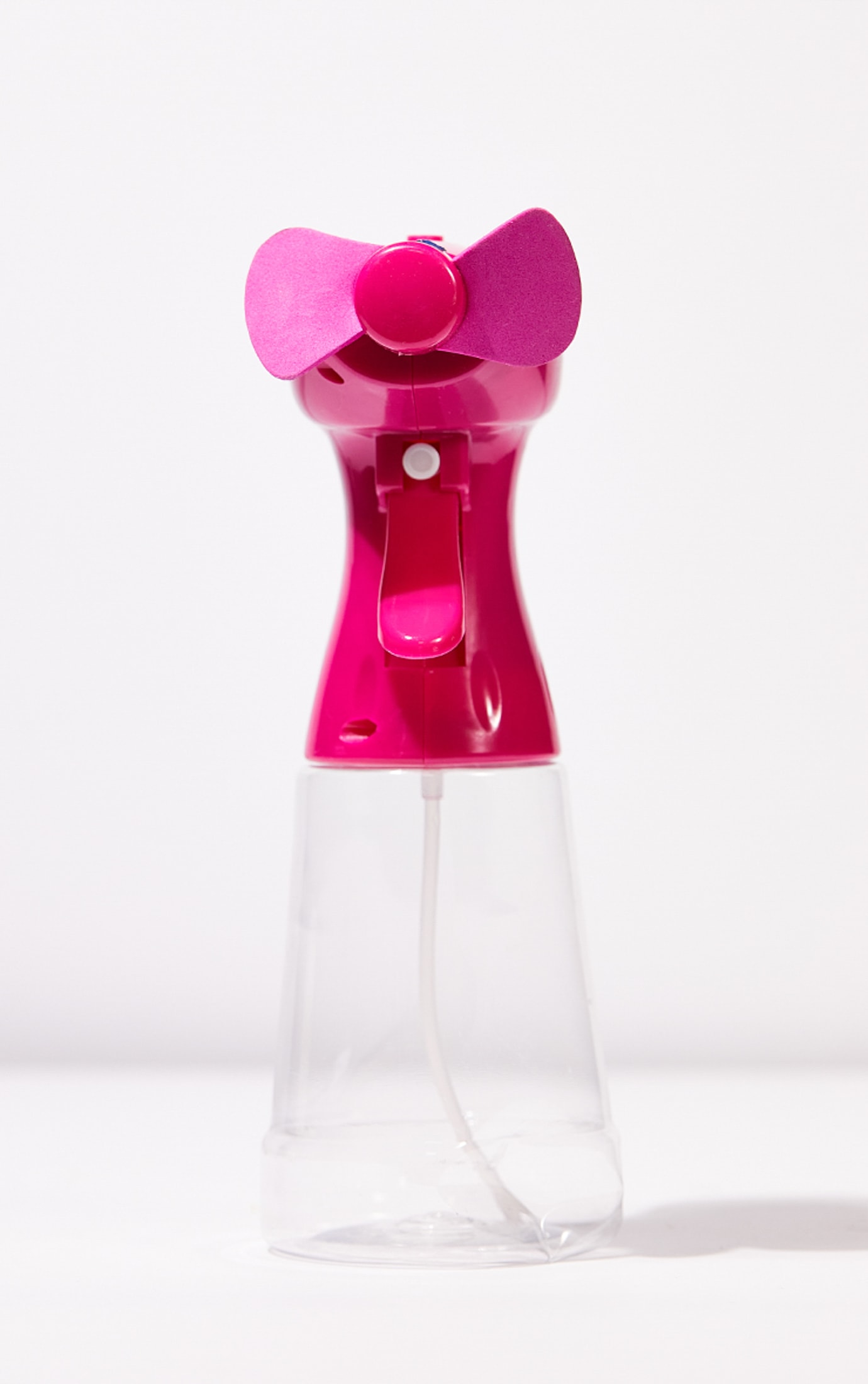 Travel Pink Water Spray Fan | Accessories | PrettyLittleThing AUS