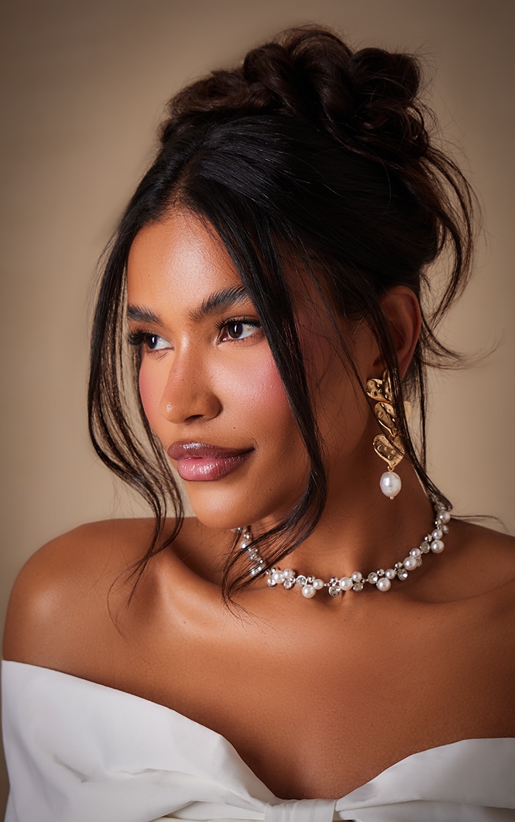 Silver Pearl And Jewel Detail Necklace Accessories Prettylittlething