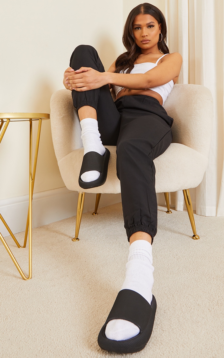 Black Flatform Sole Mule Rubber Sliders | PrettyLittleThing