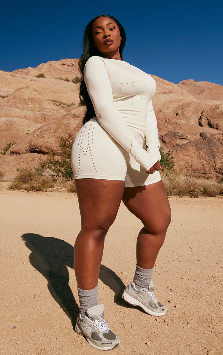 PLT Plus Bone Seamless Laser Cut Long Gym Top | Athleisure | PLT