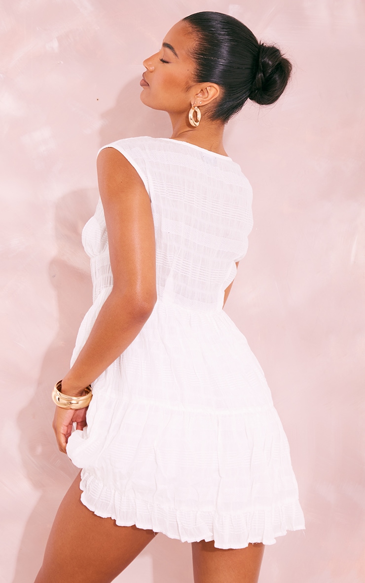 Robe Droite Blanche Maille Tissée Texturée À Col Arrondi Boutons ...