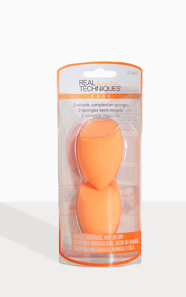 Real Techniques 2 Pack Miracle Sponge | PrettyLittleThing