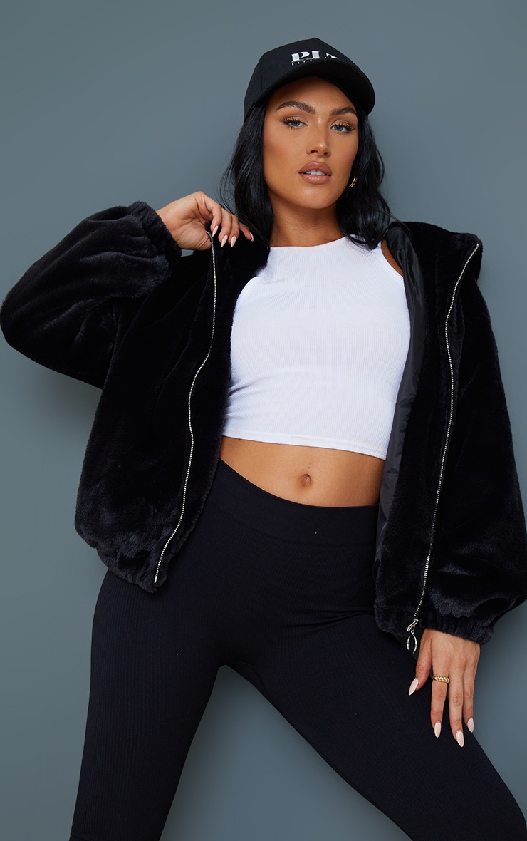 Faux Fur Coats | Faux Fur Jackets & Gilets | PrettyLittleThing