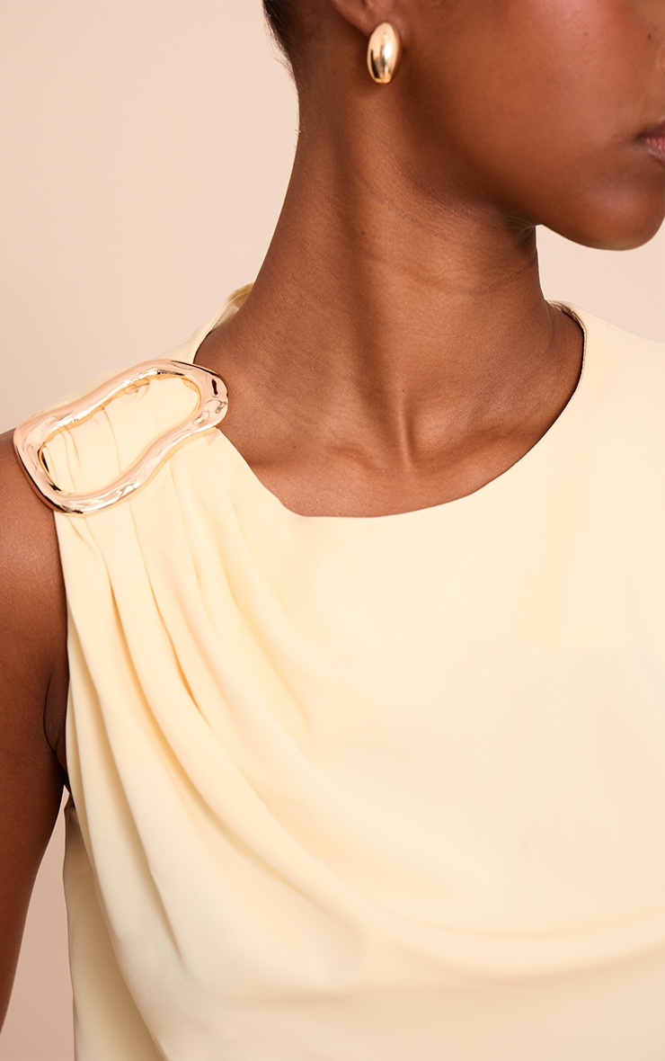 Lemon Abstract Trim Detail Sleeveless Top | Tops | PrettyLittleThing USA