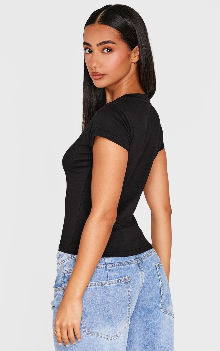 Petite Black Basic Cotton Fitted Crew Neck T Shirt | Petite | PrettyLittleThing USA