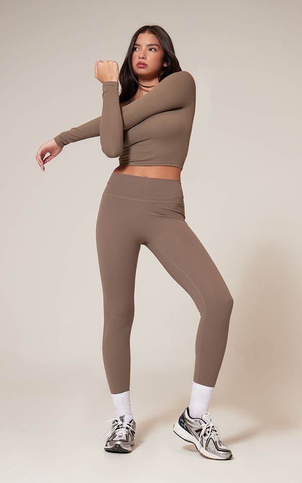 Mocha Core Collection Contour Sculpt Crop Top | Athleisure | PLT