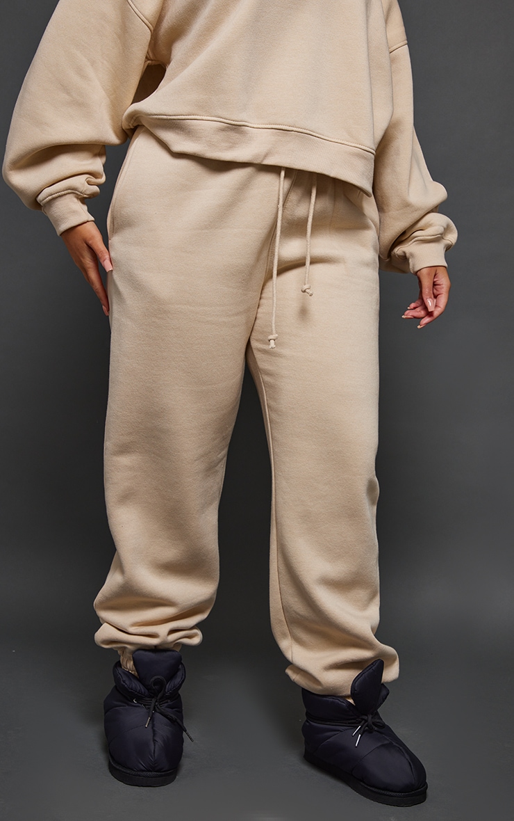 Plus Oatmeal Cuff Jogger | Plus Size | PrettyLittleThing