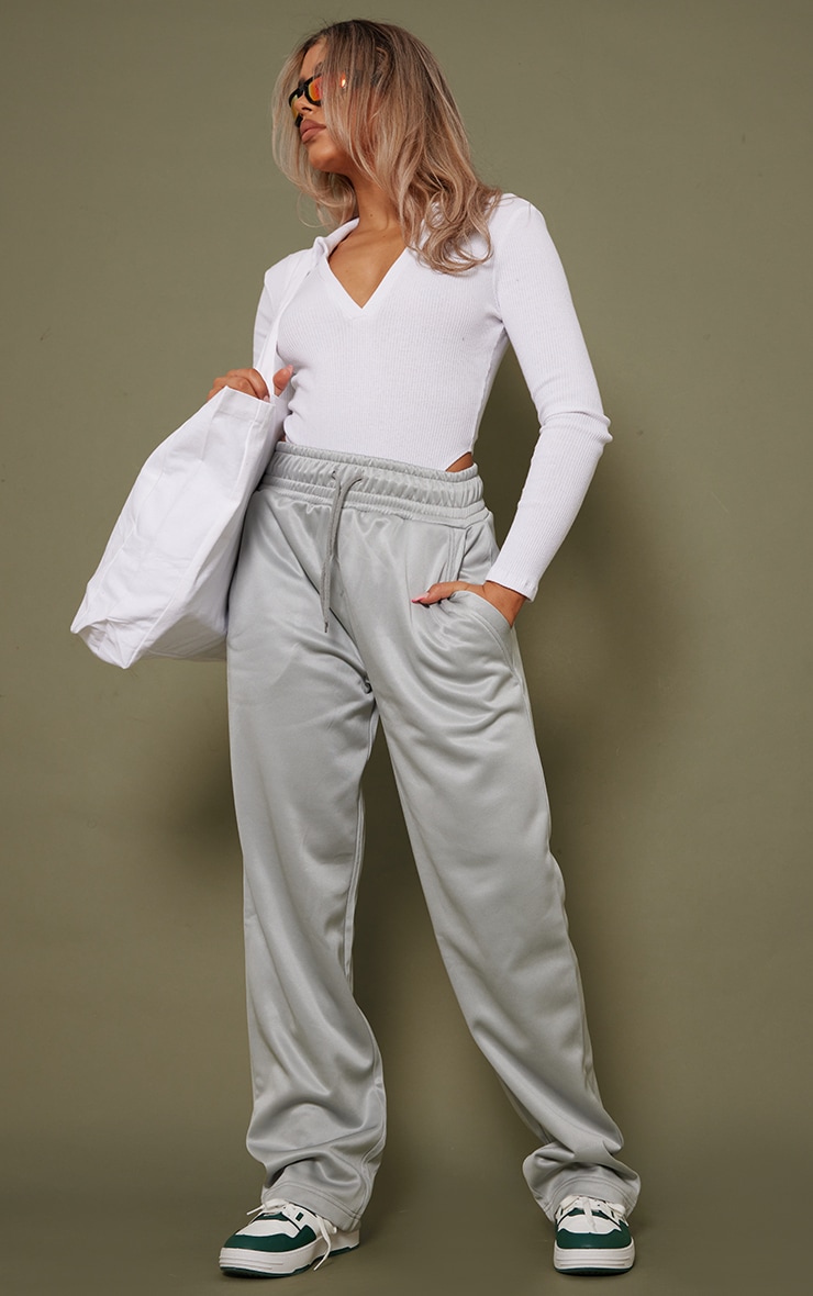 Body gris blanc cassé côtelé à col et manches longues ...