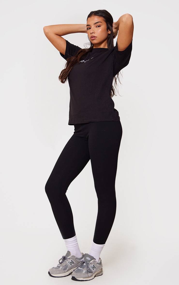 Prettylittlething Organic Black Oversized T-Shirt | PrettyLittleThing