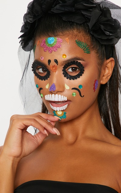 Halloween Costumes | Halloween Outfits | PrettyLittleThing