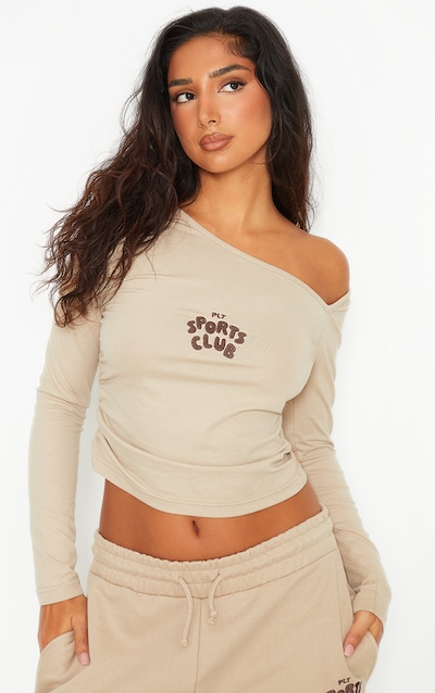 Autumn & Fall Outfits | Autumn Clothing | PrettyLittleThing