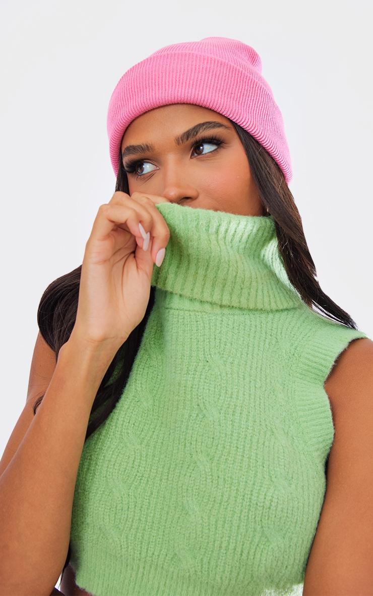 Bonnet basique rose vif | PrettyLittleThing FR