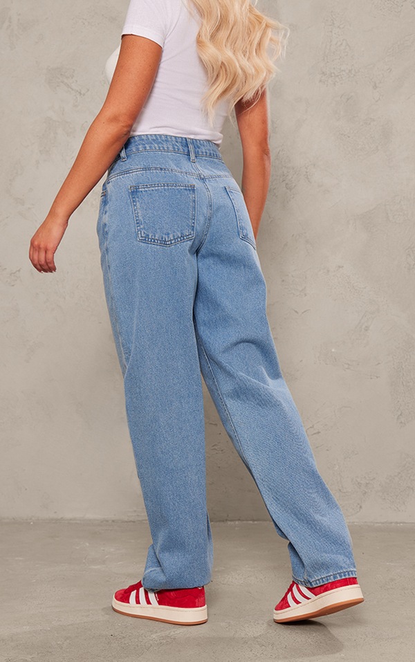 Light Blue Basic Straight Leg Jeans | Denim | PrettyLittleThing CA