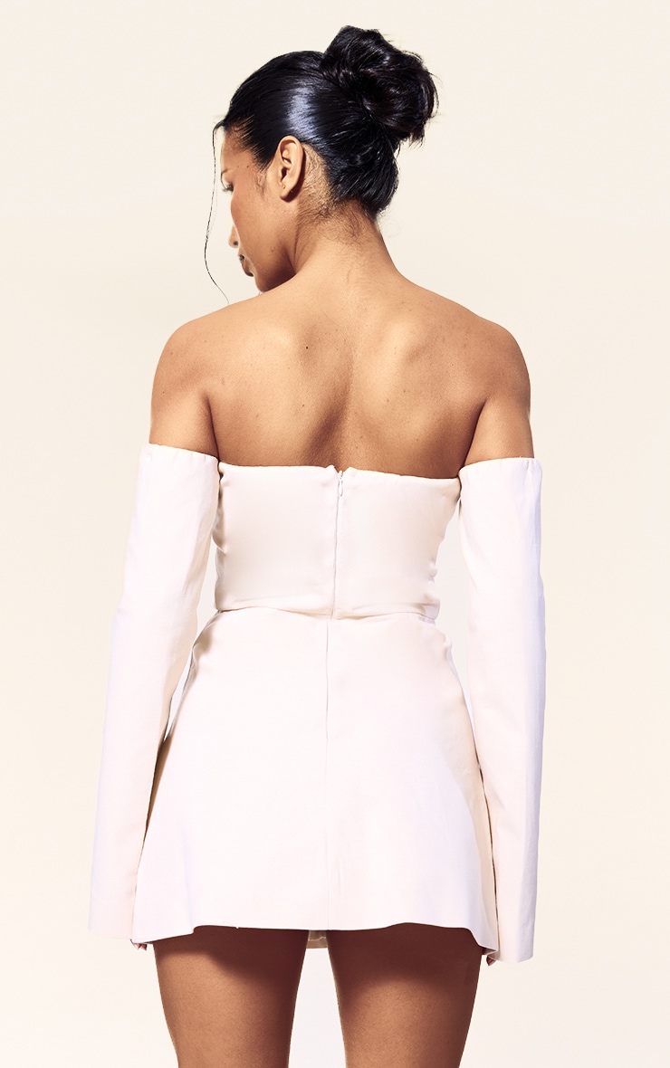 PLT Label -robe De Tailleur Droite Crème À Détail Sur Le Buste | Robes ...