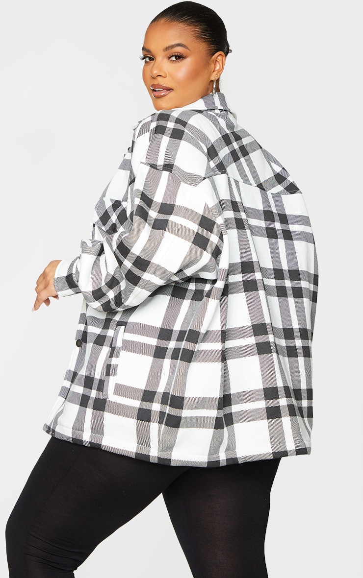 Plus Black Checked Pocket Front Shacket | Plus Size | PrettyLittleThing USA
