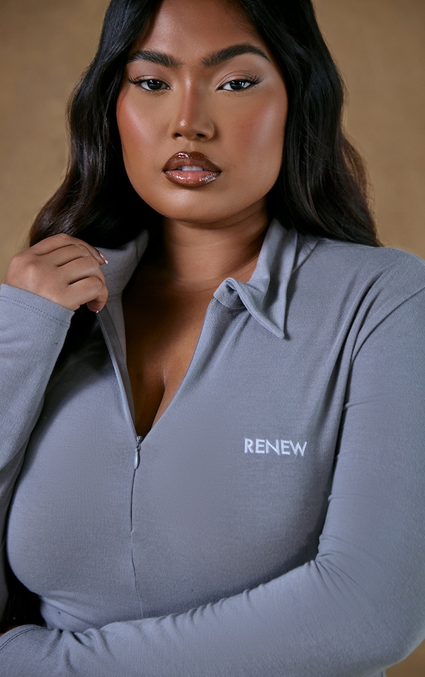 Plus Grey Zip Up Plunge Bodycon Dress | PrettyLittleThing AUS