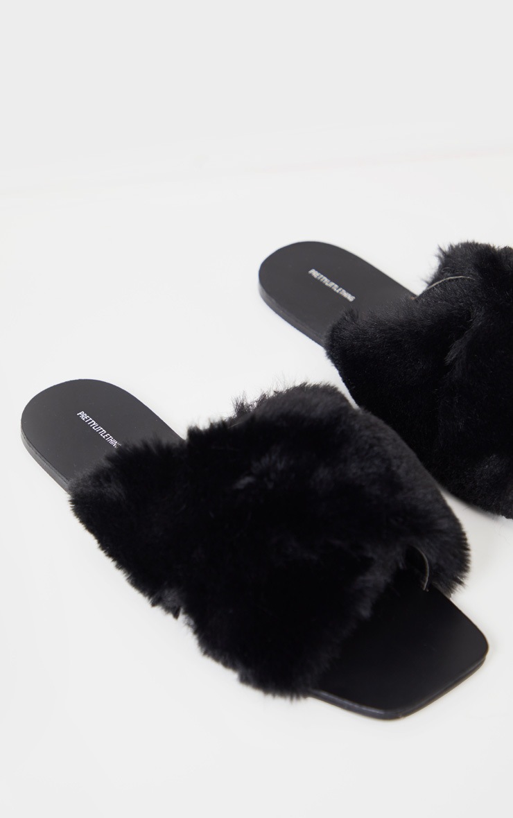 Black Fluffy Cross Strap Slippers Prettylittlething Aus