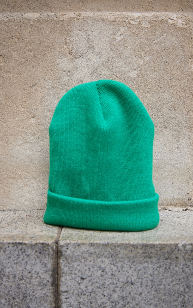 Bonnet vert | PrettyLittleThing FR