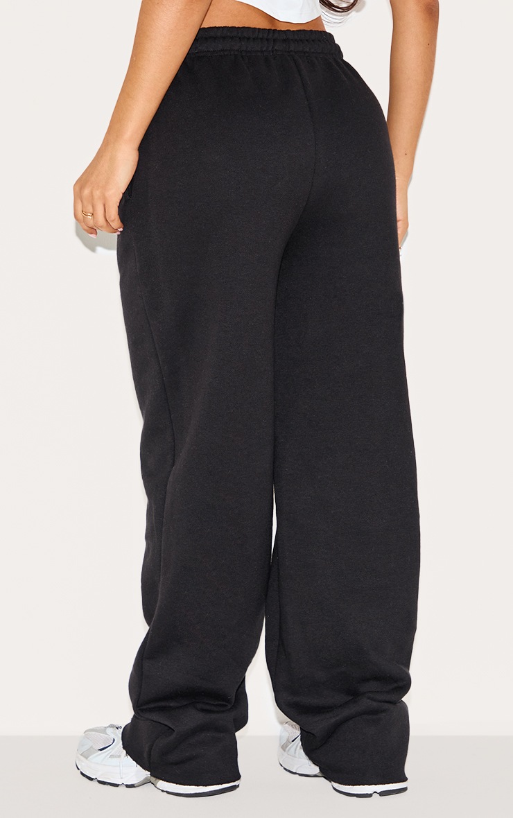 Petite Black Seam Detail Straight Leg Joggers | Petite | PrettyLittleThing