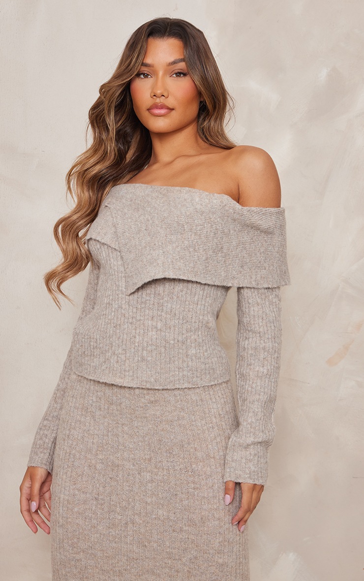 Autumn & Fall Outfits | Autumn Clothing | PrettyLittleThing