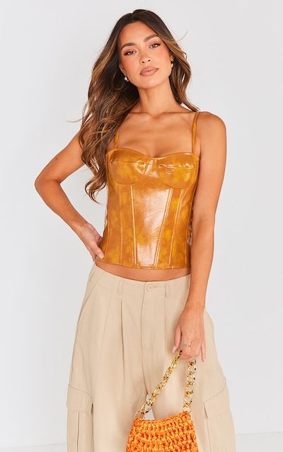 Structured tops | PrettyLittleThing