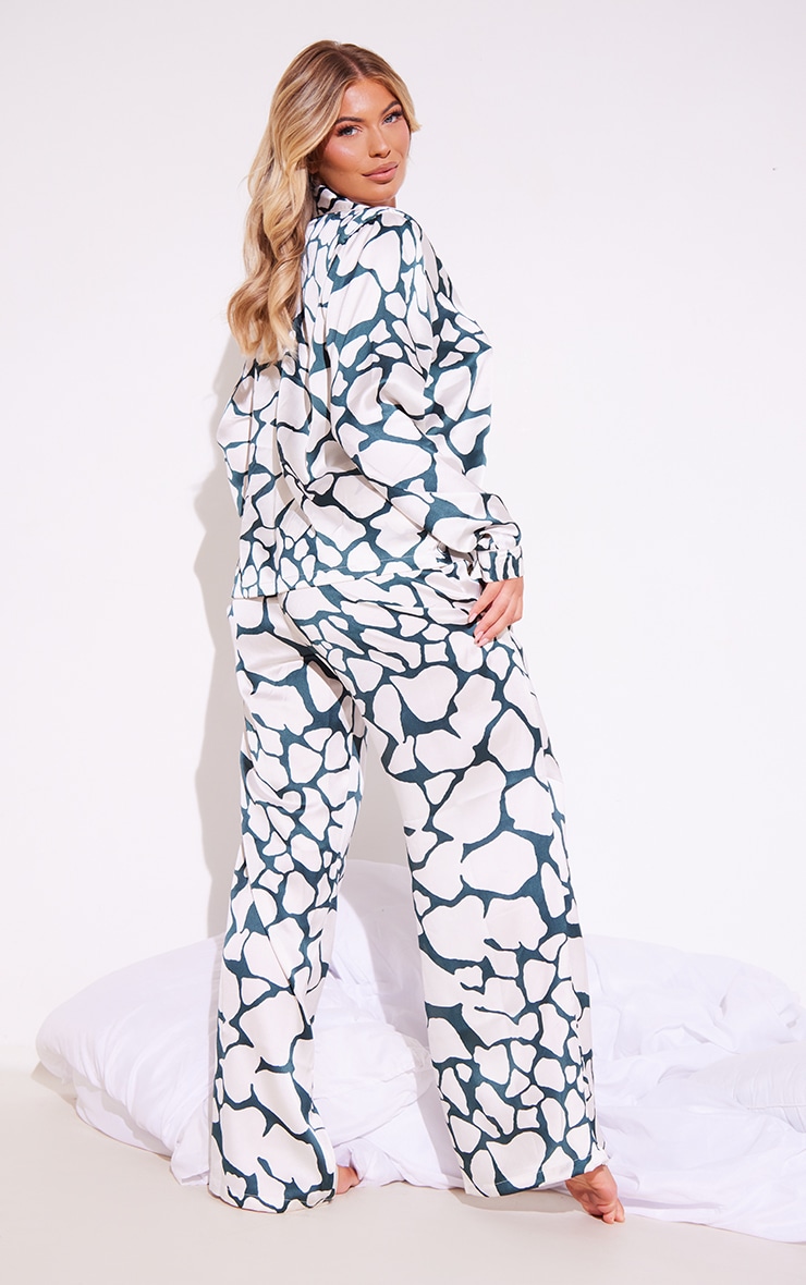 Monochrome Abstract Print Satin Long Pj Set | PrettyLittleThing