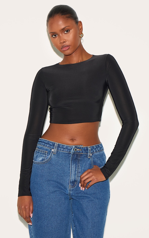 Casual Tops | Basic T-Shirts For Women | PrettyLittleThing