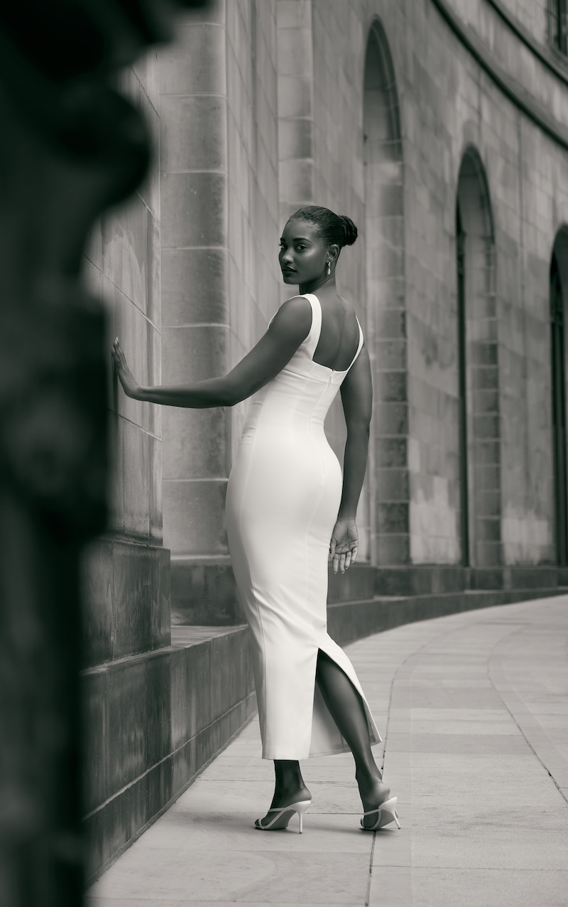 Premium White Scoop Back Maxi Dress | Dresses | PrettyLittleThing USA