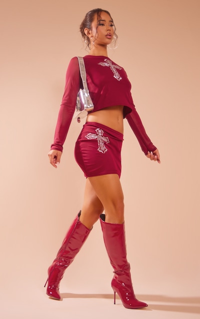 Red mini skirts | PrettyLittleThing