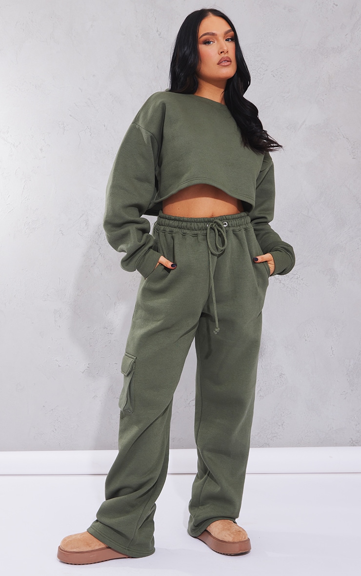 Sweat Court Oversize Kaki À Épaules Carrées | PrettyLittleThing FR