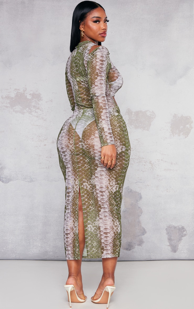 Shape Robe mi-longue verte en mesh imprimé à col montant découpe ...