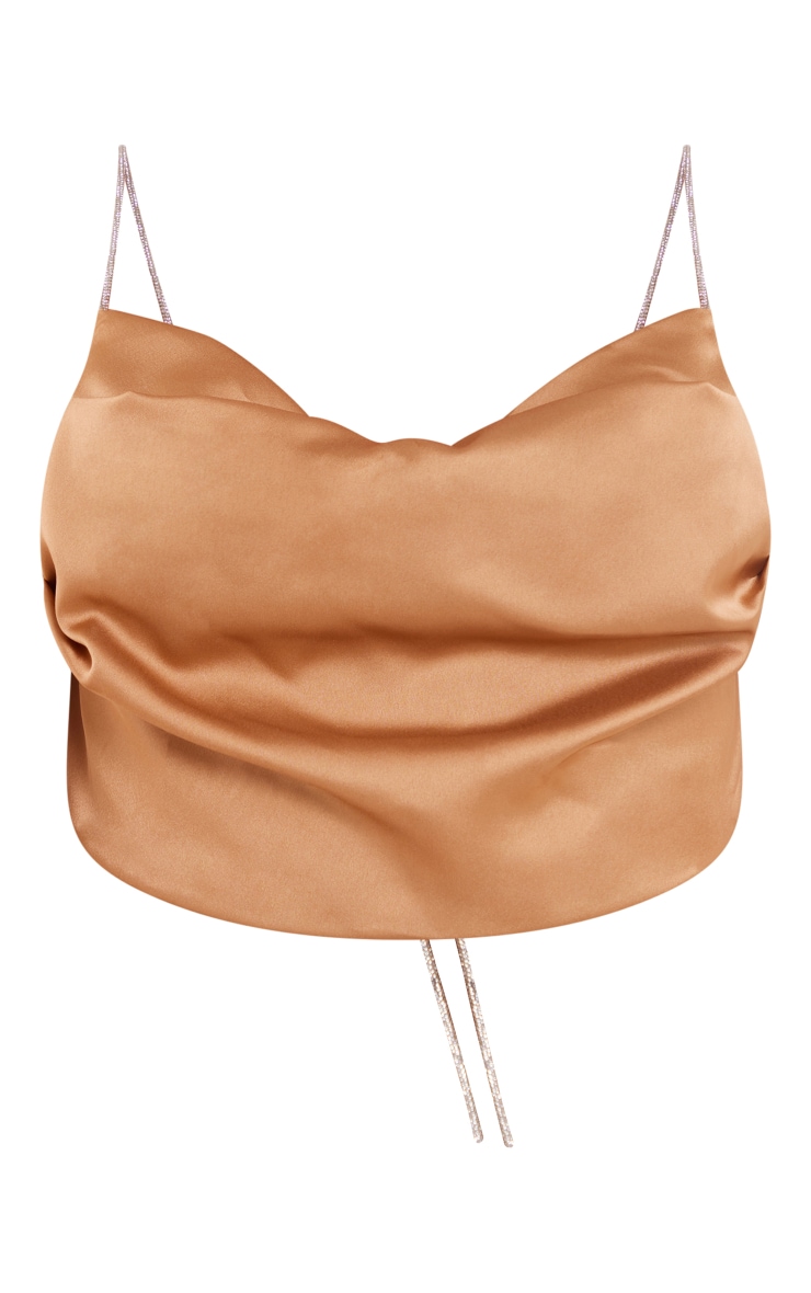 Top satiné camel à dos noué strassé | PrettyLittleThing FR