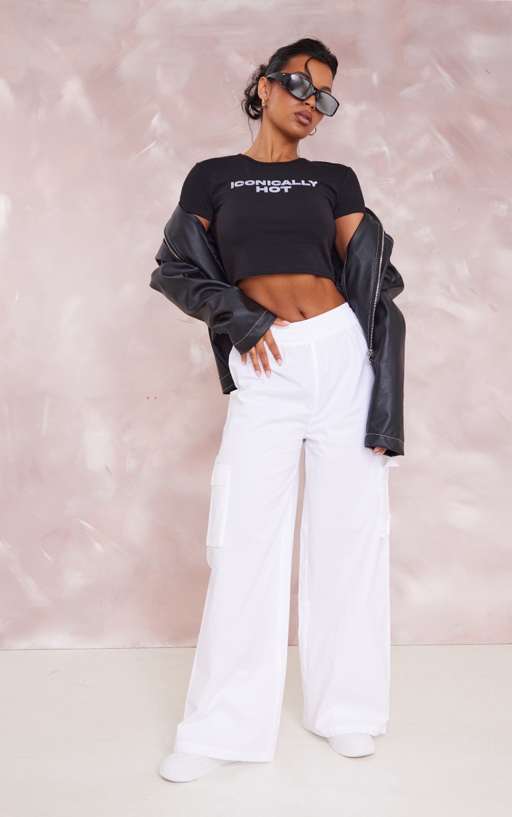 Black Iconically Hot Print Fitted Crop T-shirt | Tops | PLT