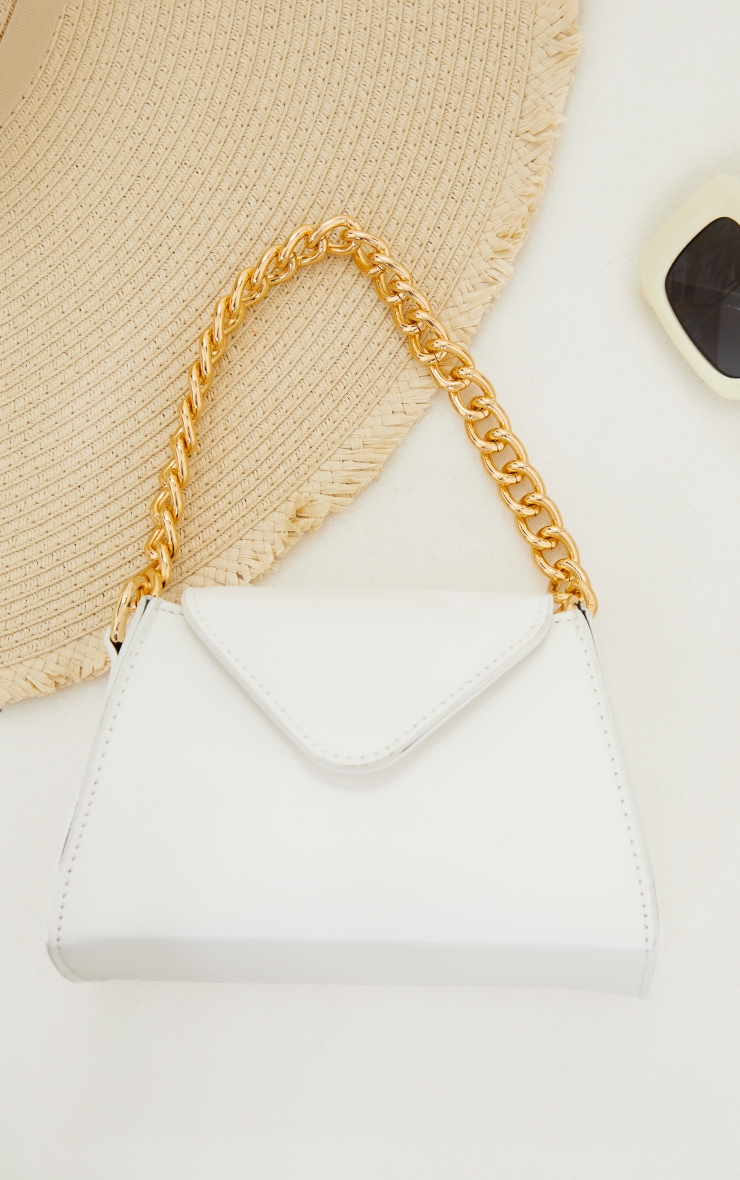White Mini Envelope Gold Chain Grab Bag | PrettyLittleThing USA
