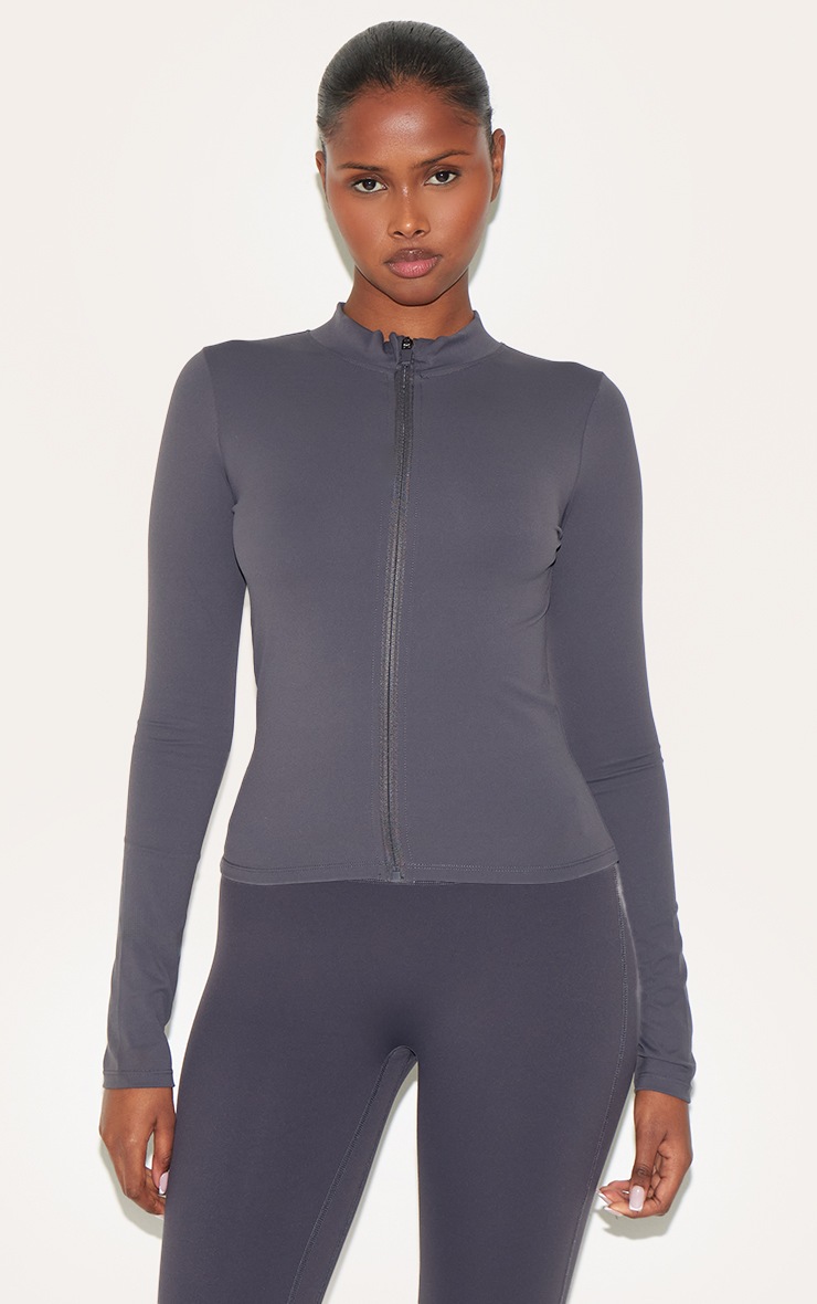 Women's Sports Jackets | Running & Gym Jackets | PrettyLittleThing