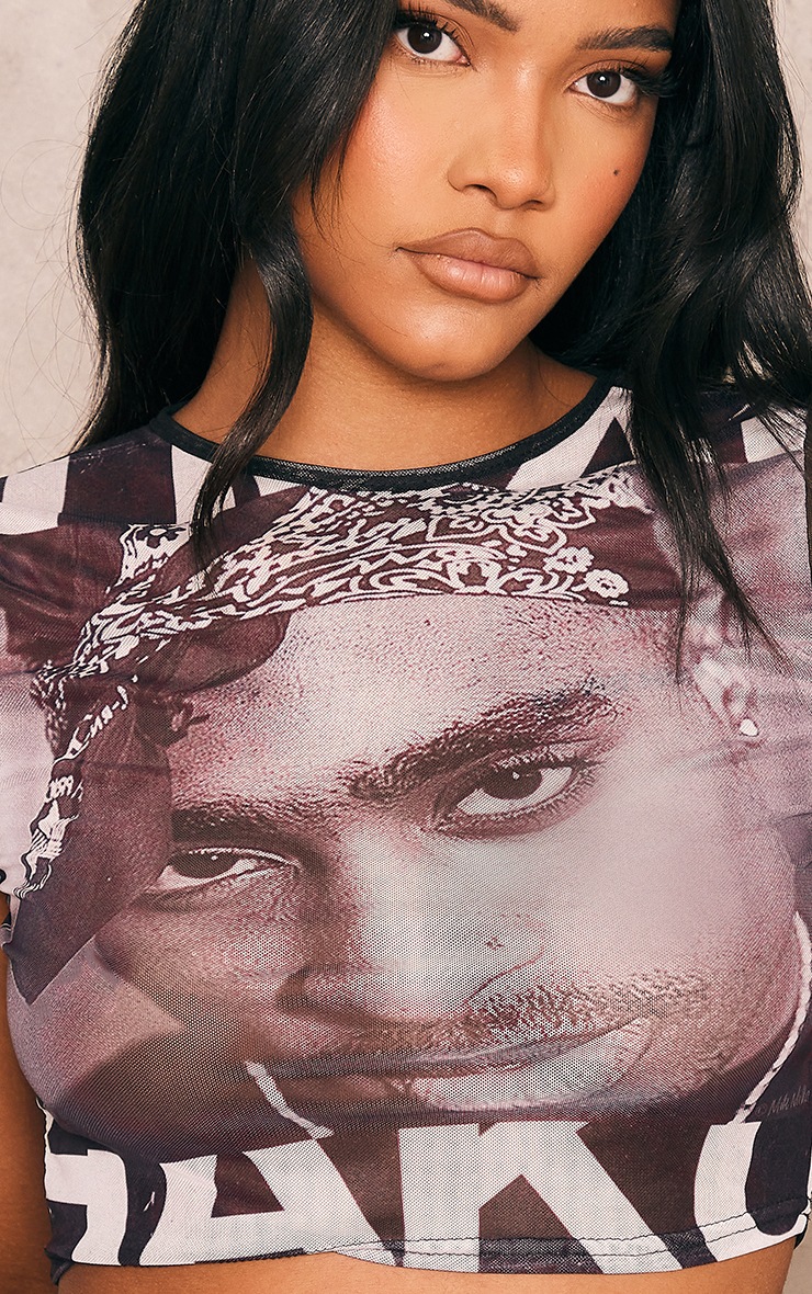 Black Fitted Tupac Print Cropped T Shirt | Tops | PLT