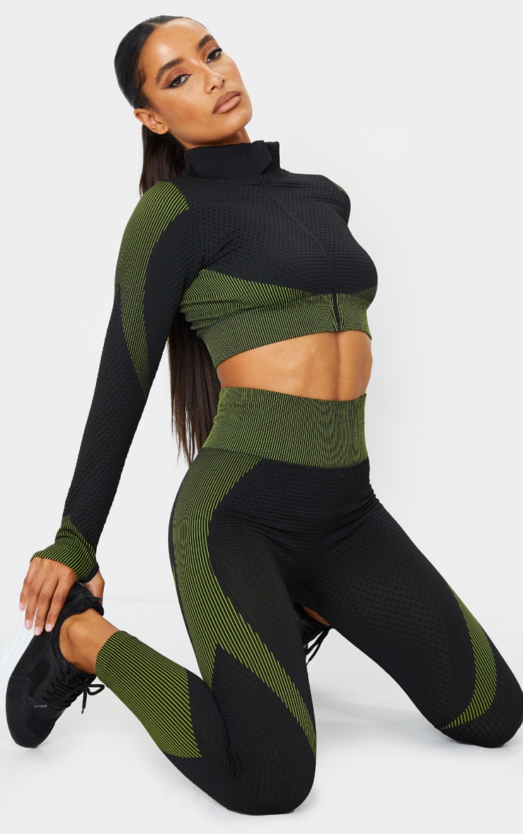 Black Multi Textured Cropped Zip Up Sports Top | PrettyLittleThing