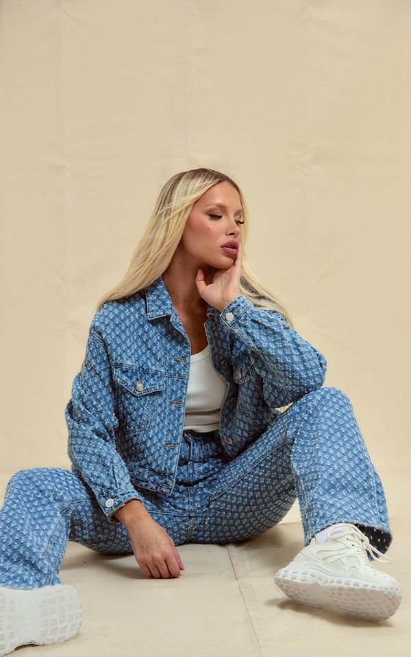 Light Blue Wash Textured Cropped Denim Jacket | Denim | PrettyLittleThing