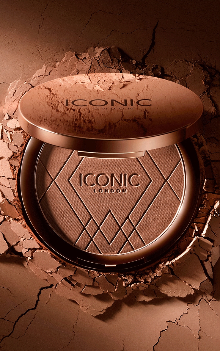 Iconic London Ultimate Bronzing Powder Deep Bronze | PrettyLittleThing