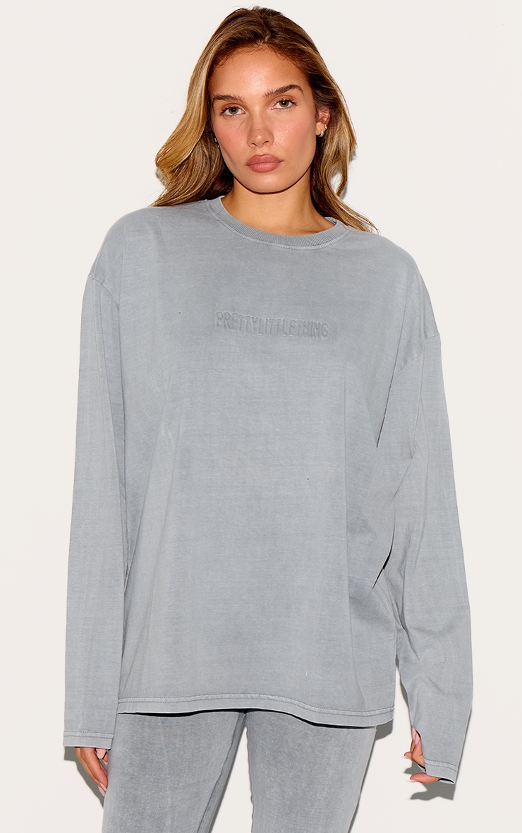 PLT Light Grey Embossed Logo Long Sleeve T-shirt | Co-ords | PrettyLittleThing USA