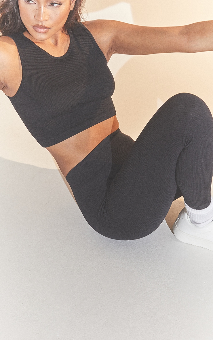 Black Structured Contour Sleeveless Ribbed Crop Top | PrettyLittleThing USA